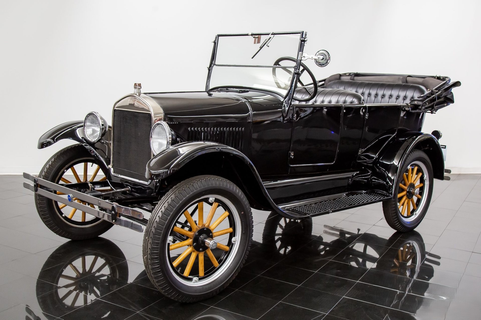 1926-ford-model-t-touring - When Pigs Fly Estate Sales and Auction